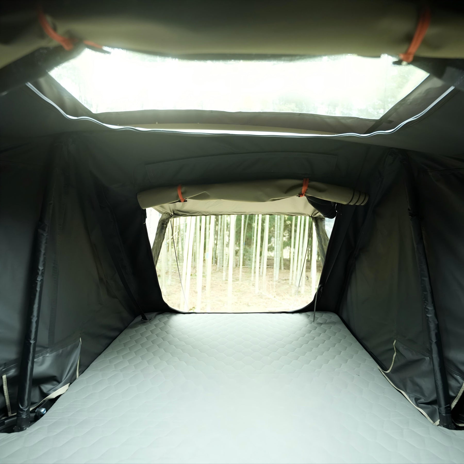 Naturnest Sirius 1 Clamshell Rooftop Tent